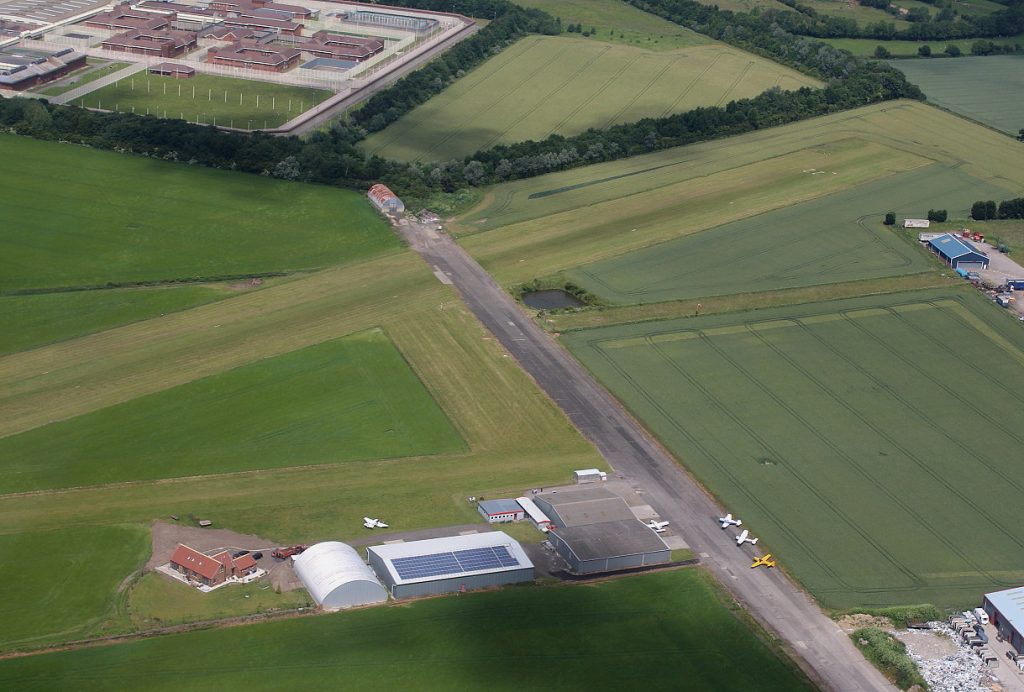 EGNU – Full Sutton Airfield – VFR Pilote